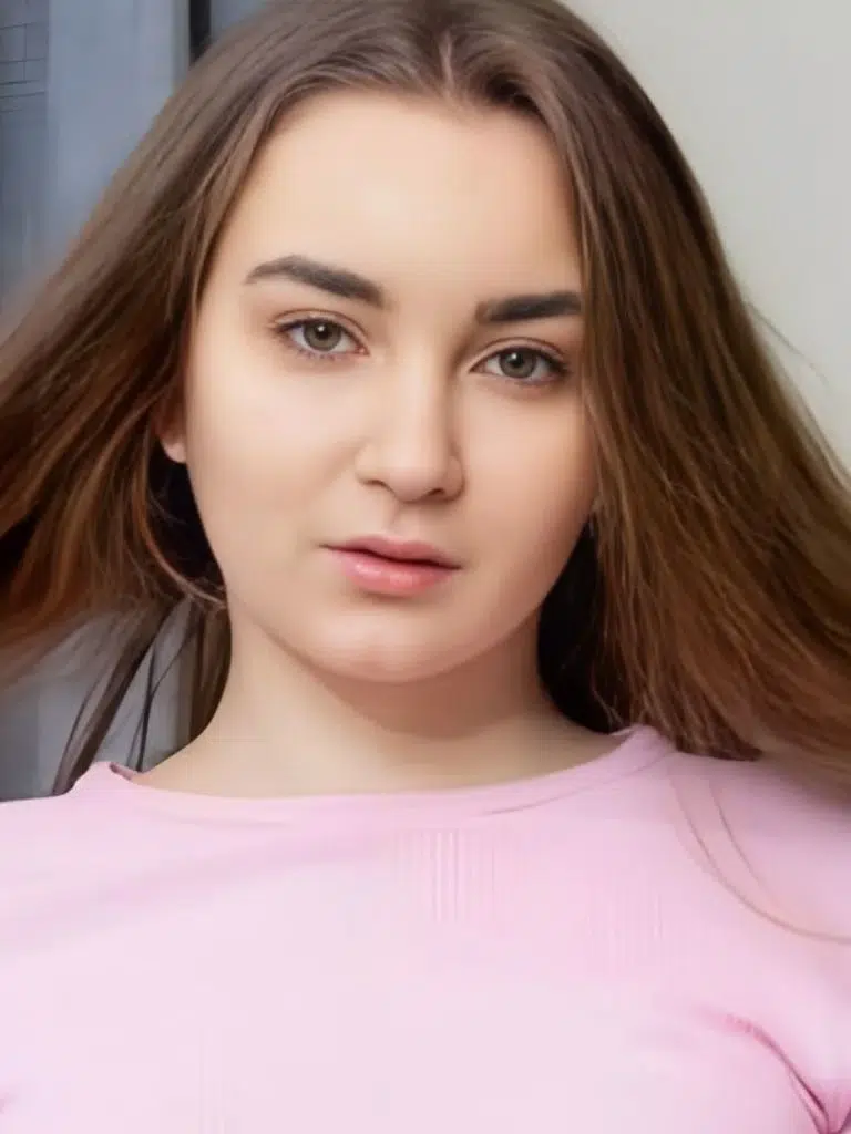 Stephanie Tripp Biography: Wiki, Age, Career, Height, Weight, Boyfriend ...